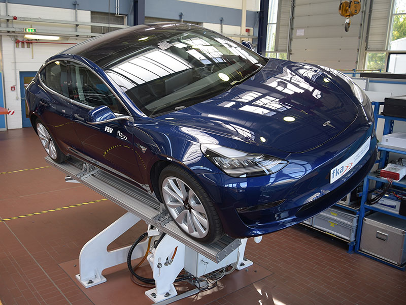 fka - Vehicle Inertia Measurement Machine (VIMM)